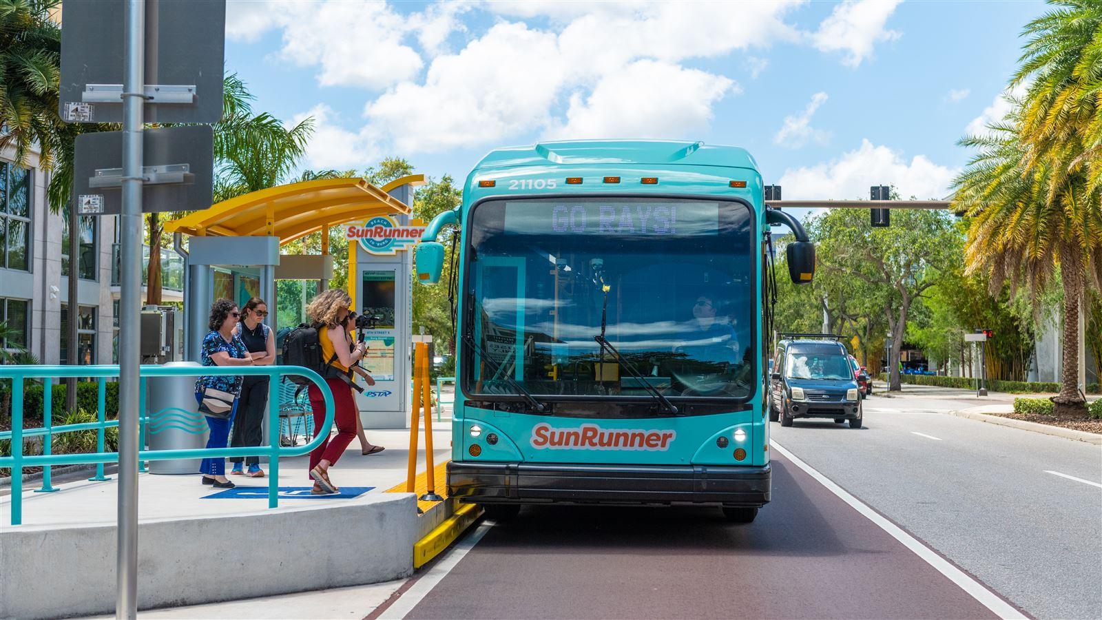 Complete Corridors for Tampa Bay with SunRunner Bus Rapid Transit - CDM ...